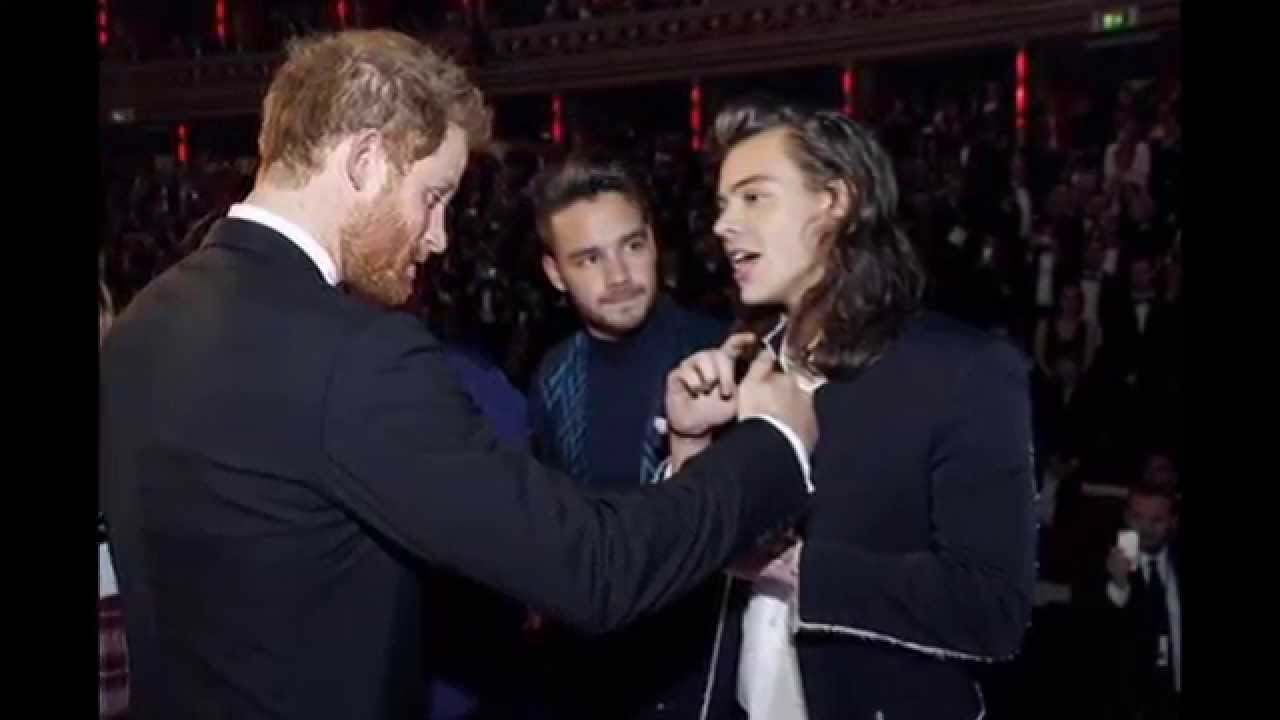 Prince Harry Meets One Direction at Royal Variety - YouTube