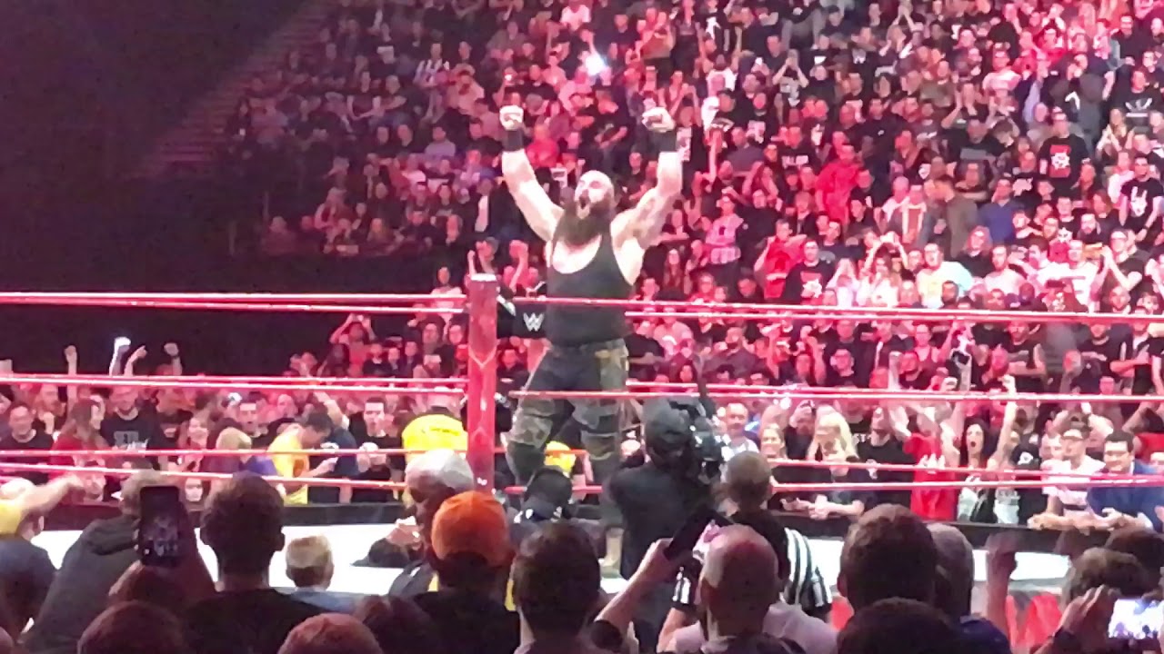 WWE RAW - 06/11/17 - Kane/Strowman Showdown - YouTube