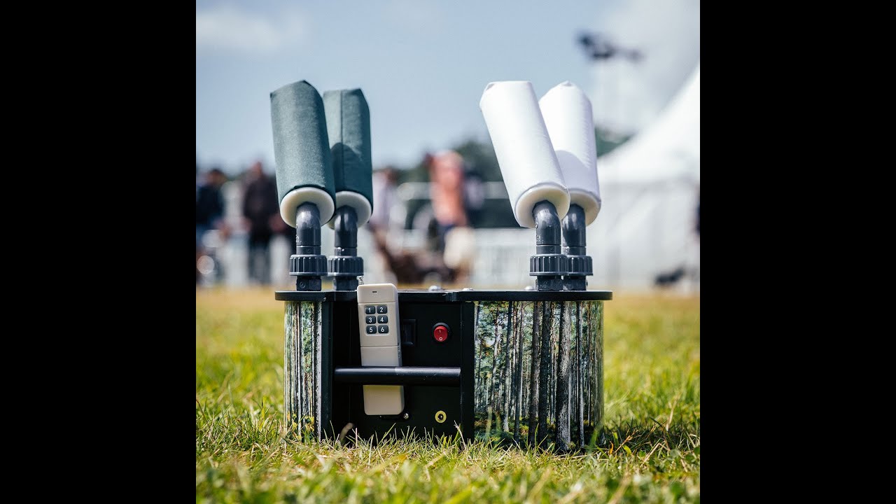 Remote Retrieval Systems® by Dog & Field – Air Launcher - 4 Shot Gundog ...