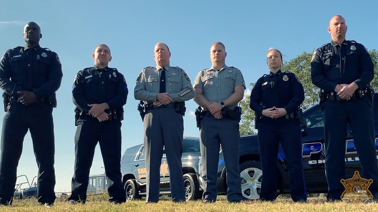 Charleston deputies, police team up for holiday safety - YouTube