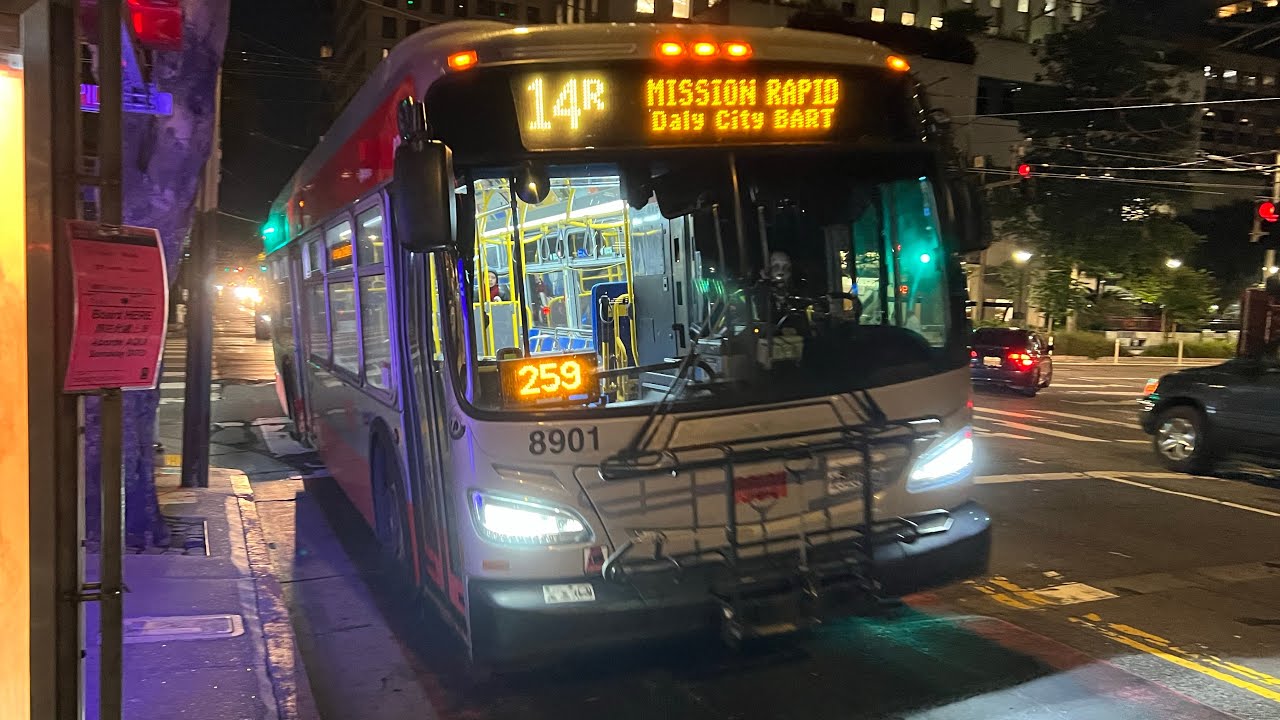 San Francisco MUNI 2016 New Flyer Xcelsior XDE40 8901 on route 14R ...