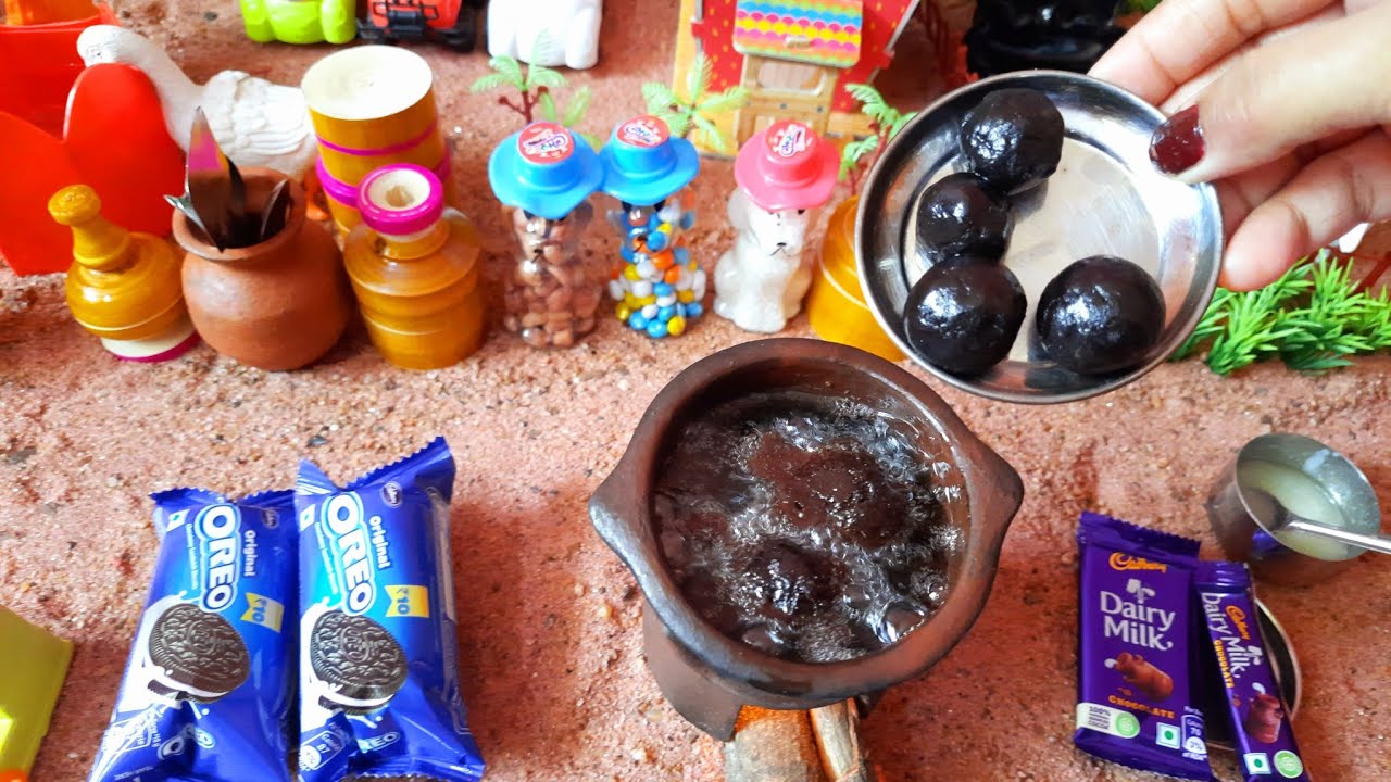 🍫miniature Oreo biscuit &DairyMilk Chocolate Boll andar bhi chocolate ...
