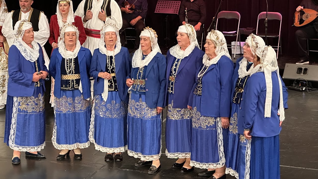 Στης Δερόπολης τον Κάμπο Πολυφωνικό Τραγούδι από την Δερόπολη στην ...