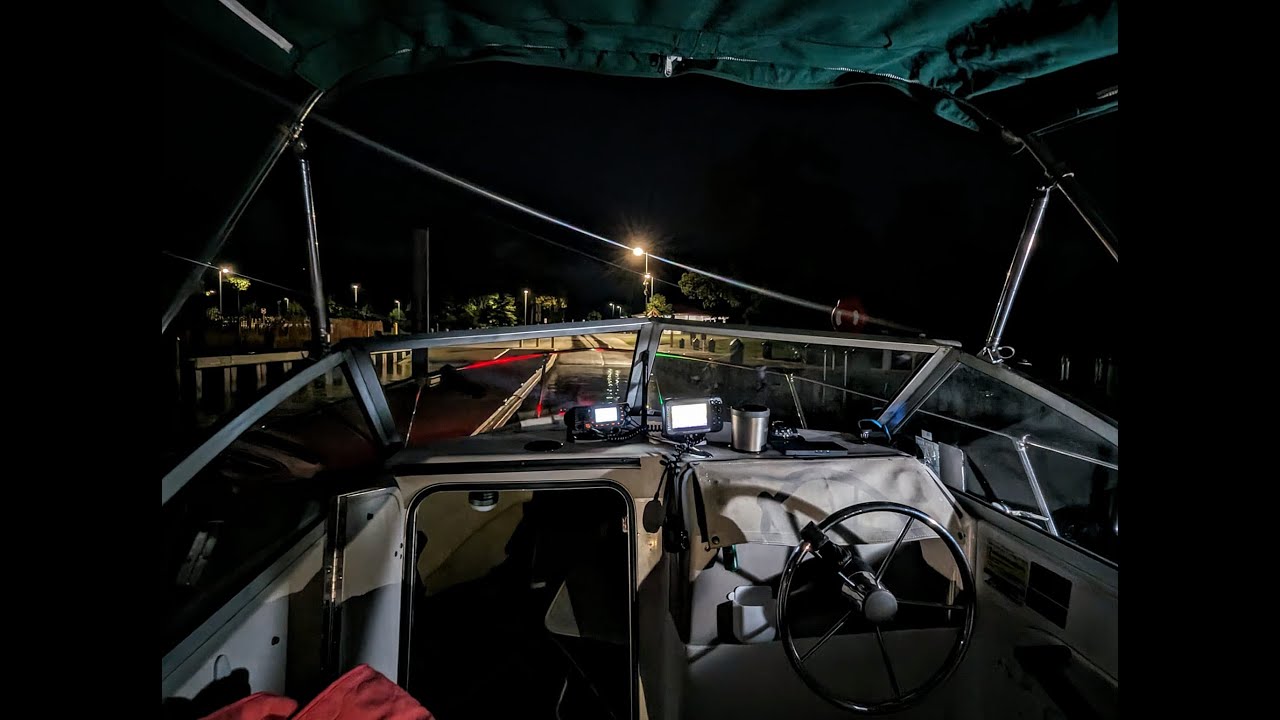 Crabbing with trot line Chesapeake Bay Maryland from my boat - YouTube