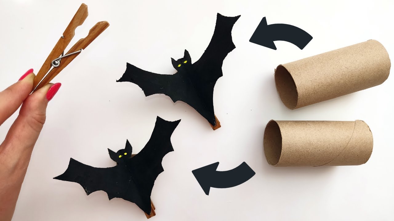 Easy Craft Idea with Toilet Paper Rolls 🎃 See How to Make Flying Bats 🦇 ...