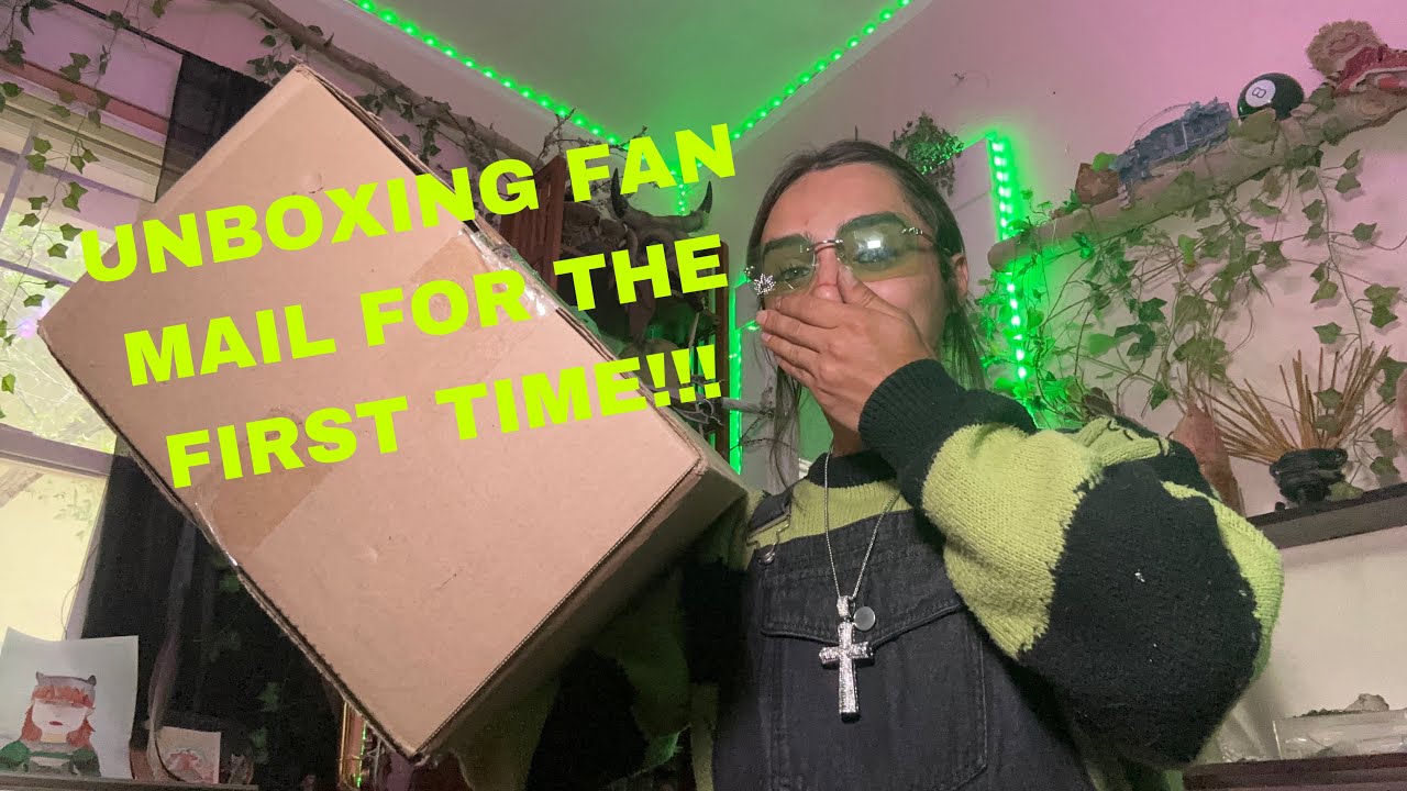 Unboxing My First Fan Mail Package!! - YouTube