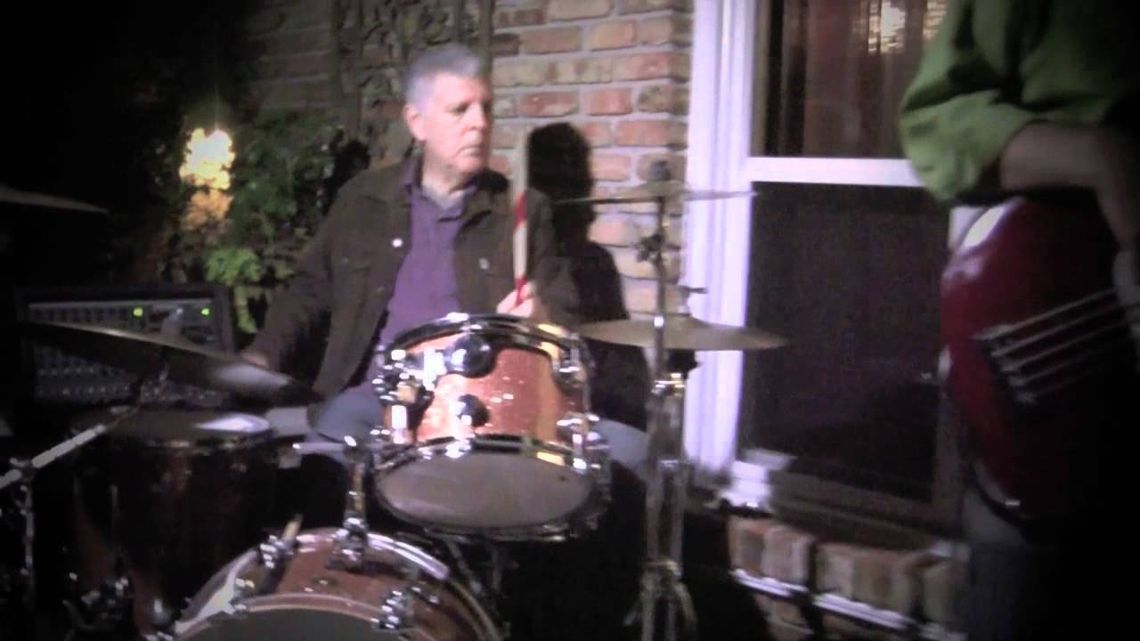 Beth McKee and the Band-Jamming - YouTube