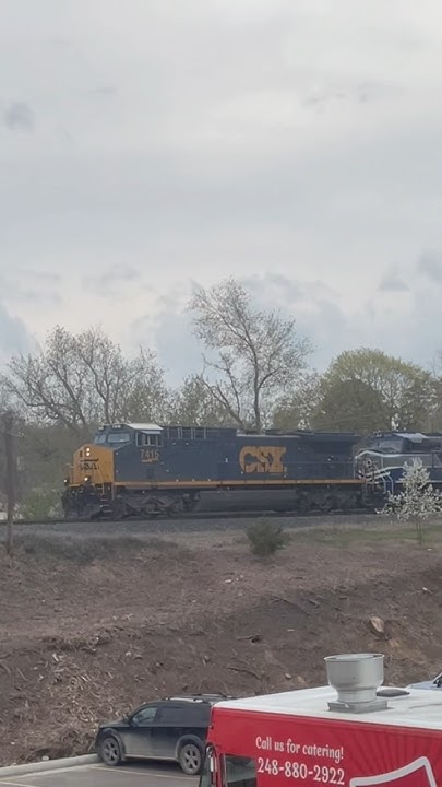 Lsrc train z127 goes past Milford MI #cn #railway #railfan #train #railroad #ns #cntrain #bnsf # ...