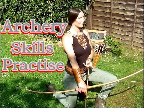 Traditional Longbow Woman Archer Turn Twist Release! - YouTube