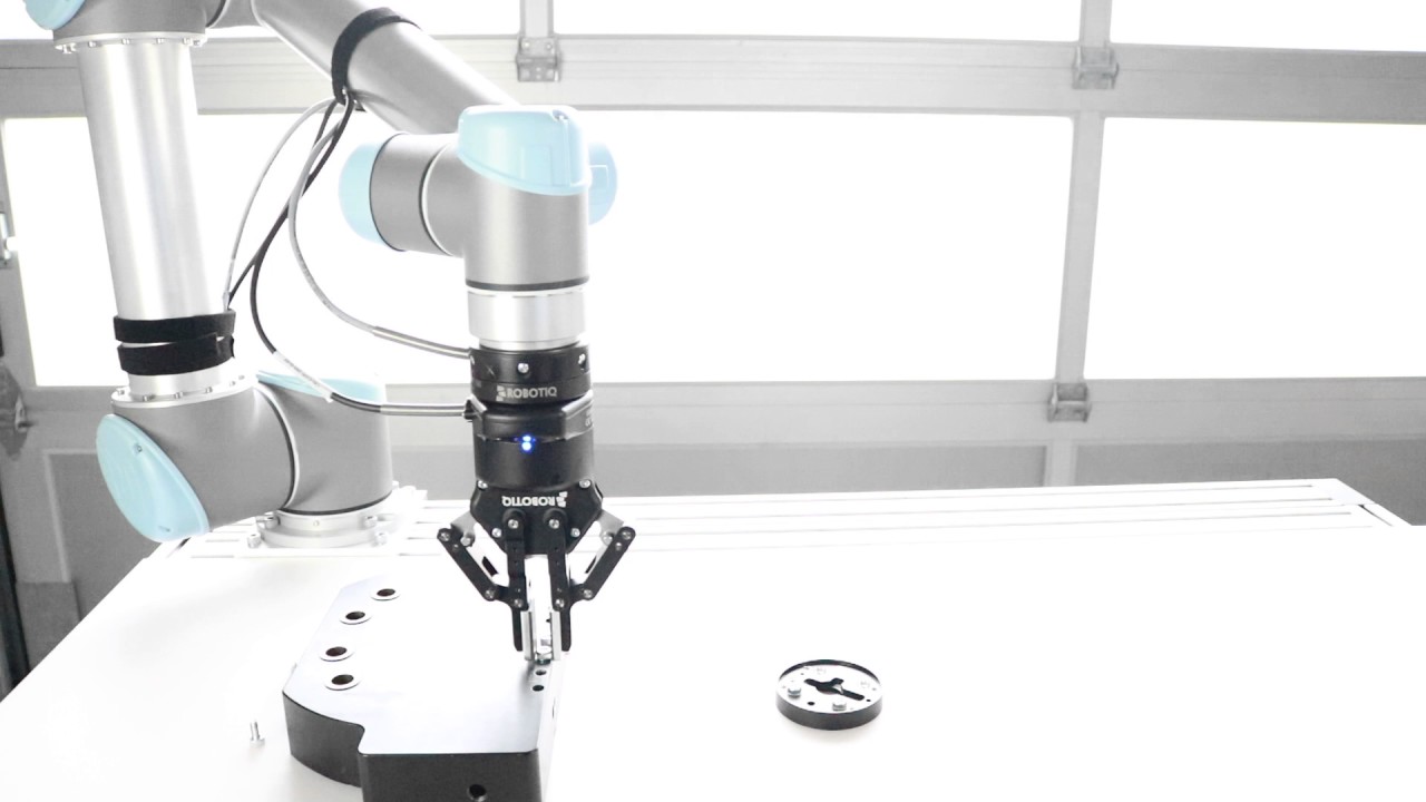 Screw Insertion Using Robotiq Camera - YouTube