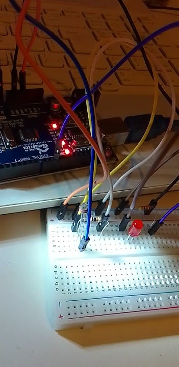 Aprendendo Arduino - Acendendo LED com fotoresistor-LDR - YouTube