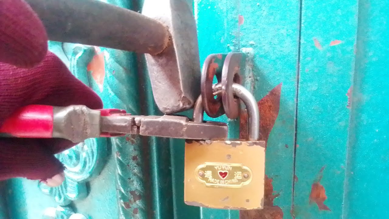 How TO Break Lock with Hammer Just one minutes - YouTube