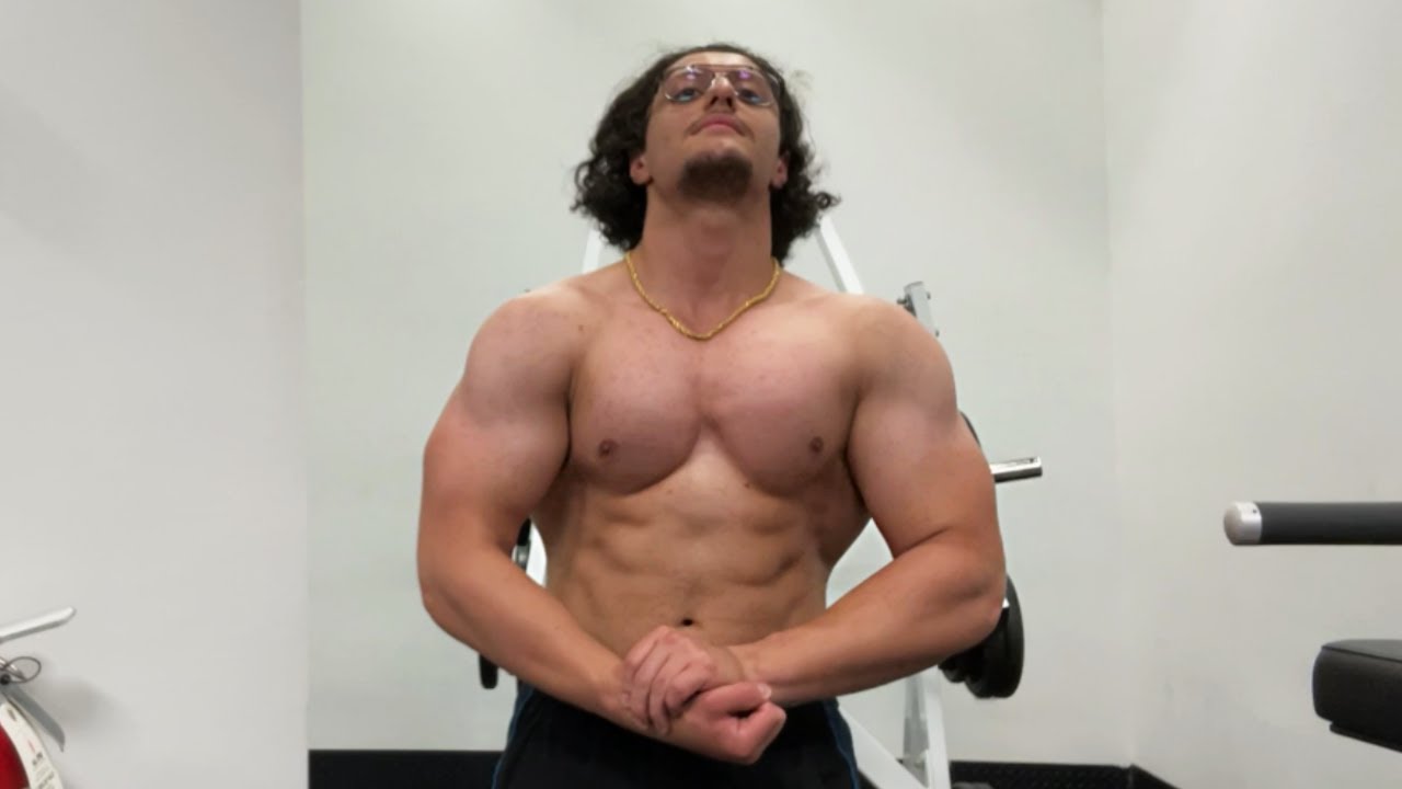 Summer Bulk Day 28 - Chest Demolition - YouTube