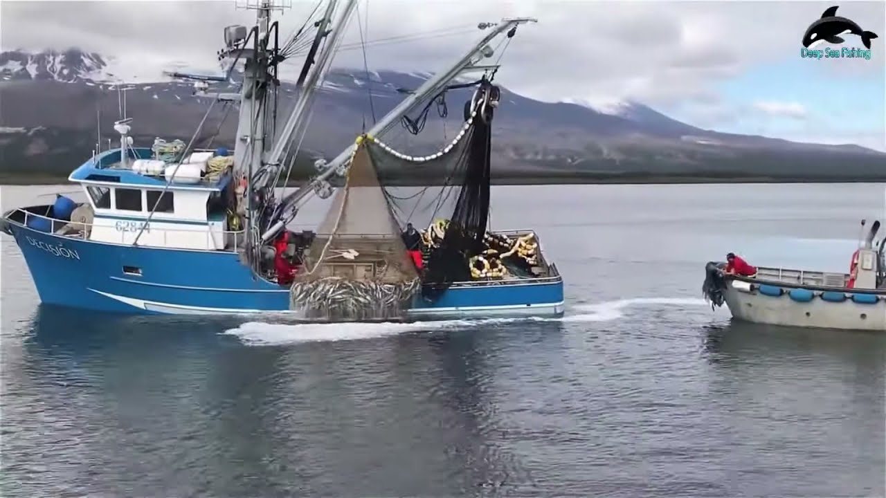 Teknologi Modern Mesin/Kapal Penangkap Ikan Canggih Banget /Terbaru ...
