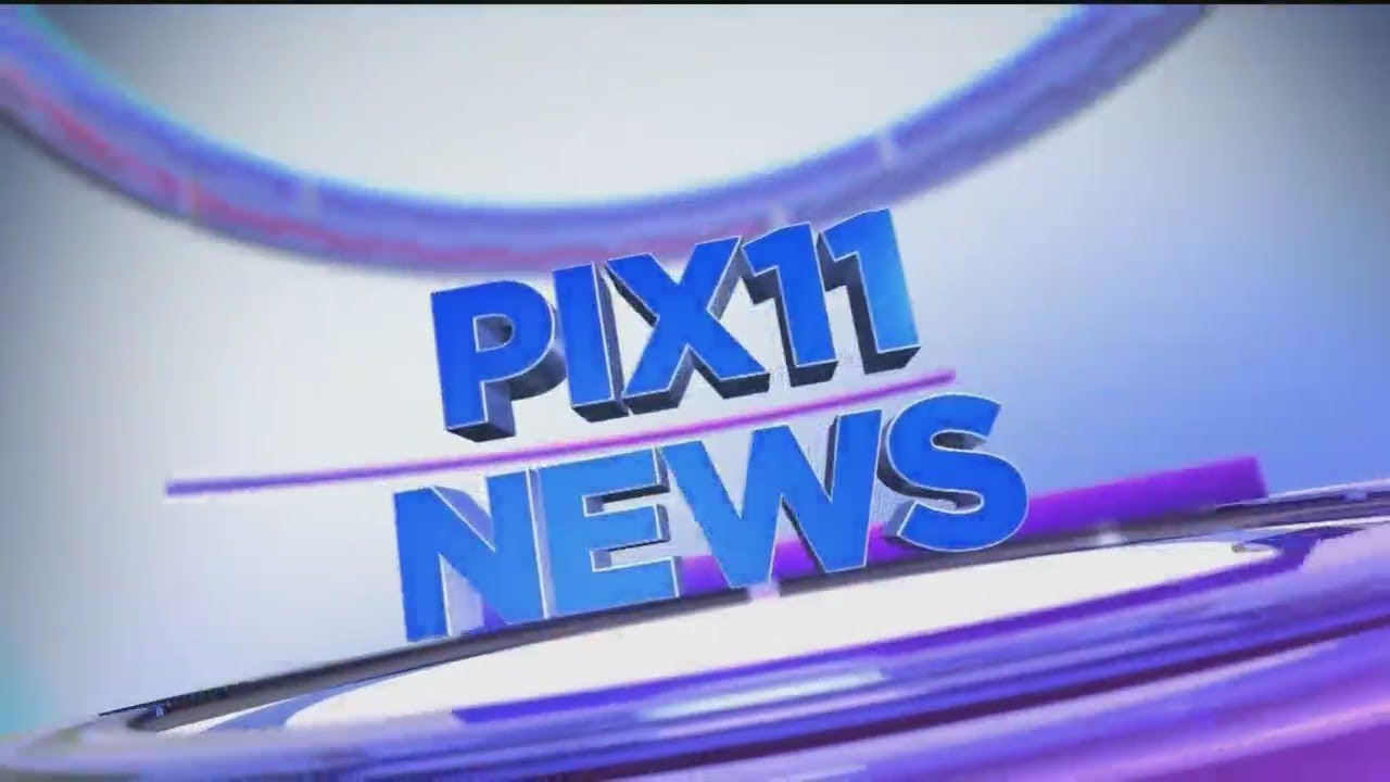 New York country music star Jessica Lynn prepares for her 'A Very Merry ...