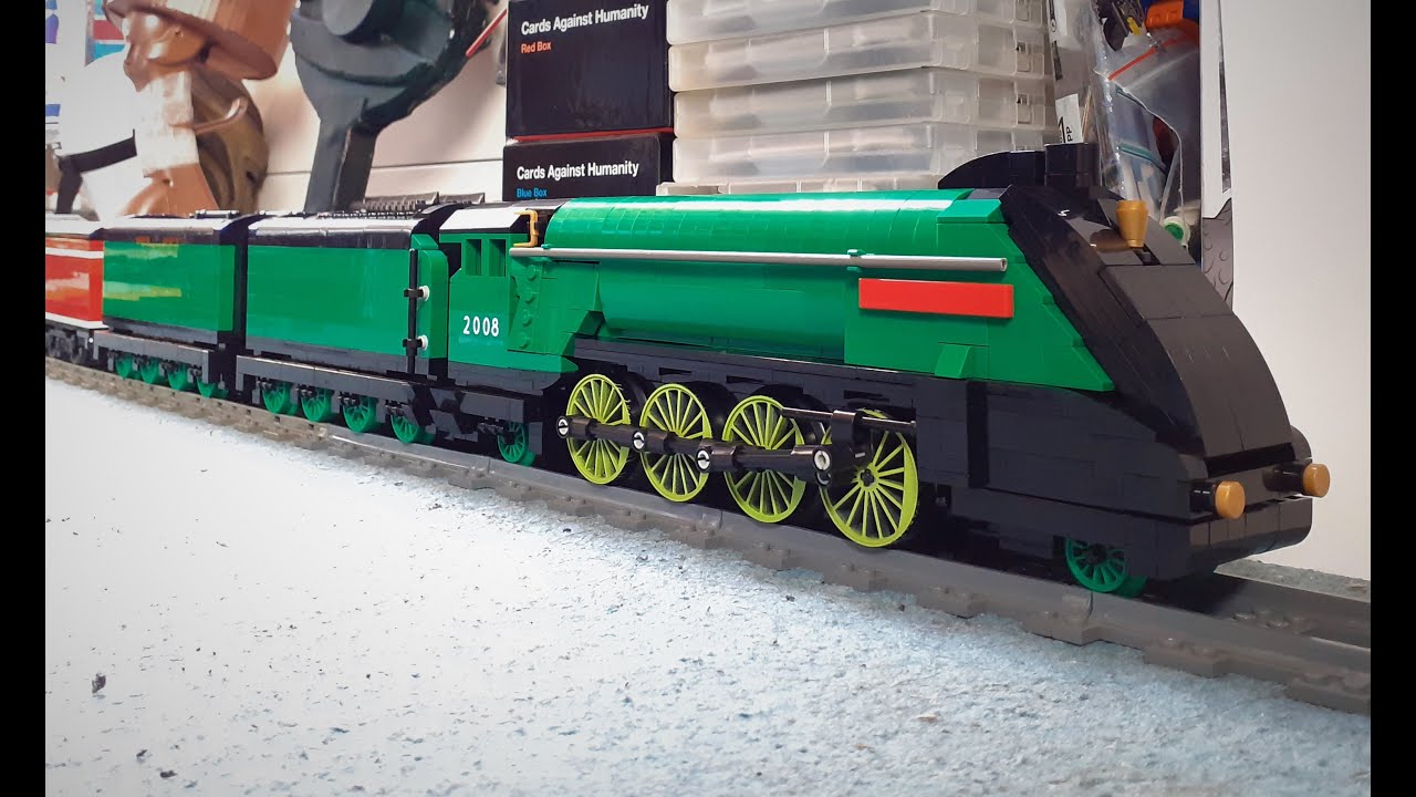 Lego LNER Streamlined P2 in action - YouTube