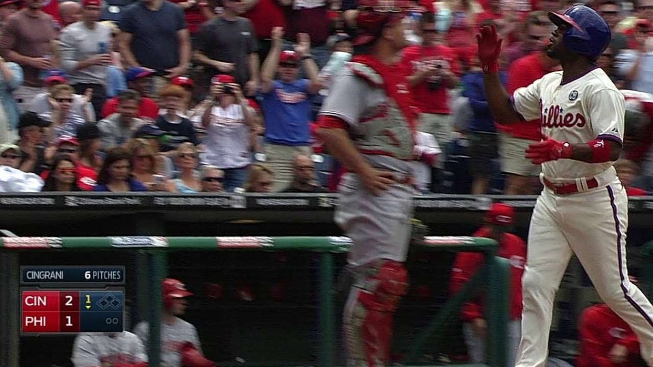 CIN@PHI: Rollins rips leadoff homer to left-center - YouTube