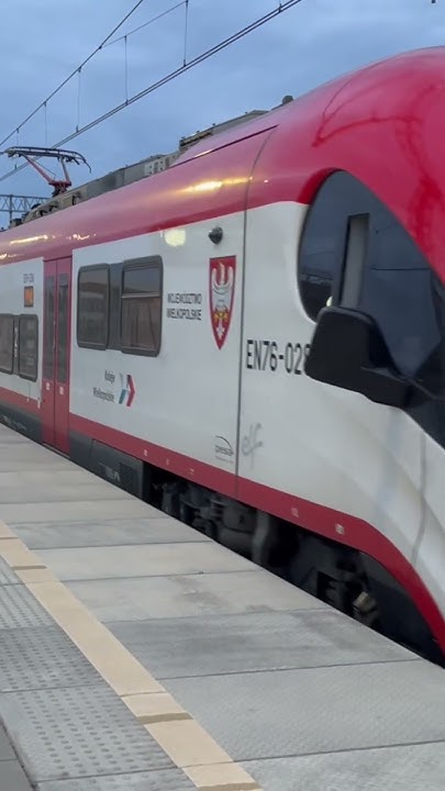 Odjazd EN76-028 z KW do krzyża ze stacji rokietnica - YouTube