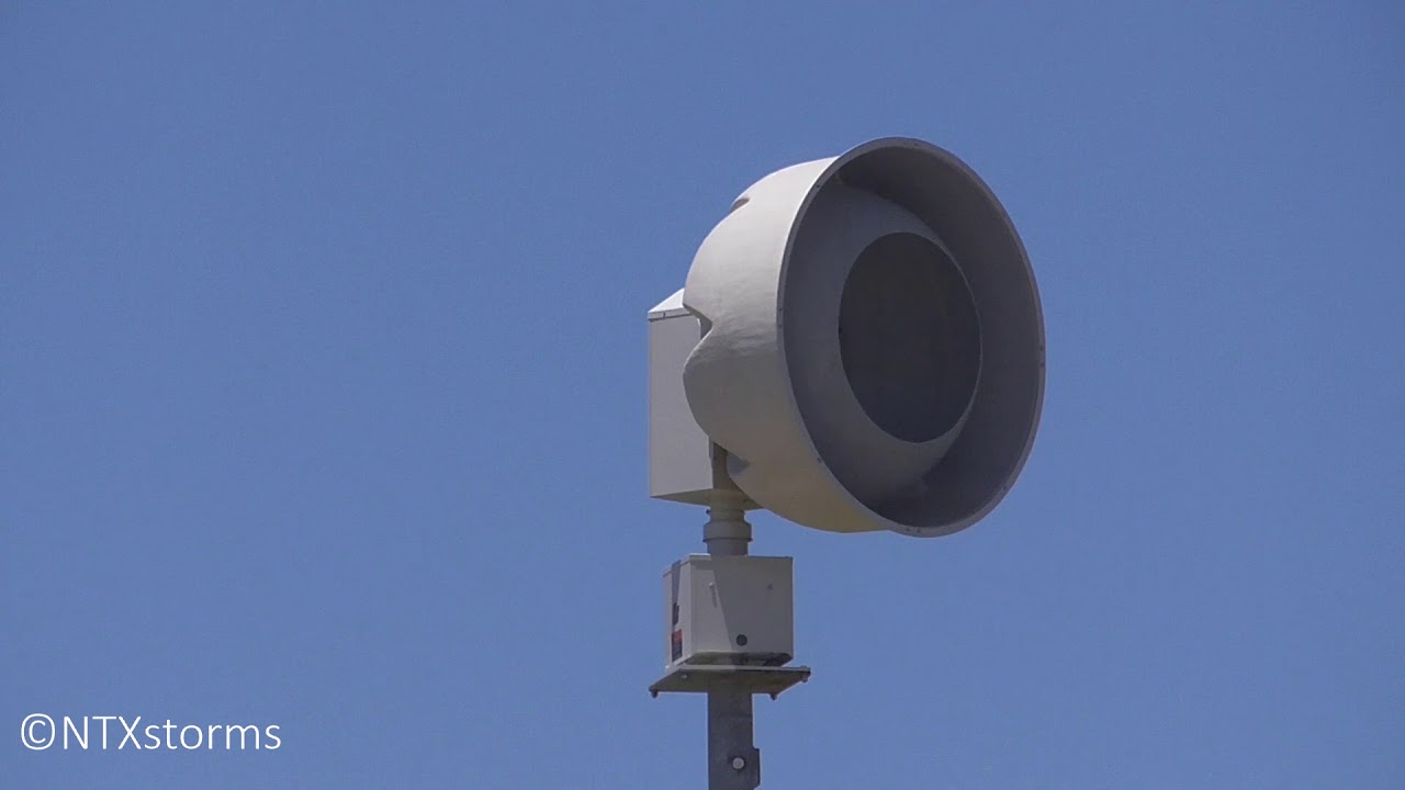 Brand New Federal Signal 508, Full Attack, Alert, Growl, Krum, TX - YouTube