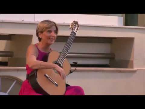 Ana María Archiles, toca en Benicasim "Canción para dormir a Azara" (27 ...