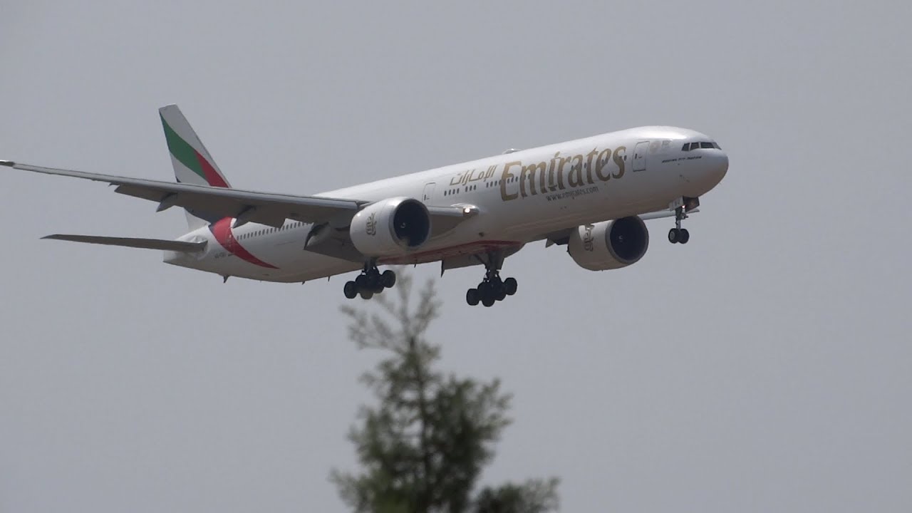 Plane Spotting at Athens Airport 12/04/2018 - YouTube