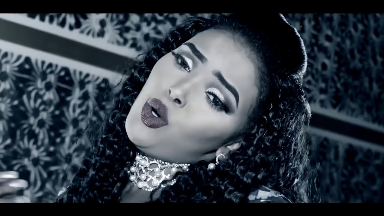 XAMDA QUEEN WADNAHA KA TIRTIRA OFFICIAL VIDEO 2018 - YouTube