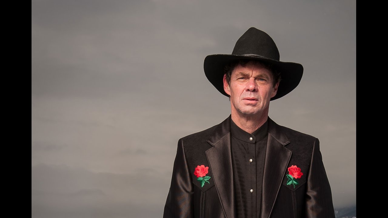 BBC's Rich Hall - YouTube