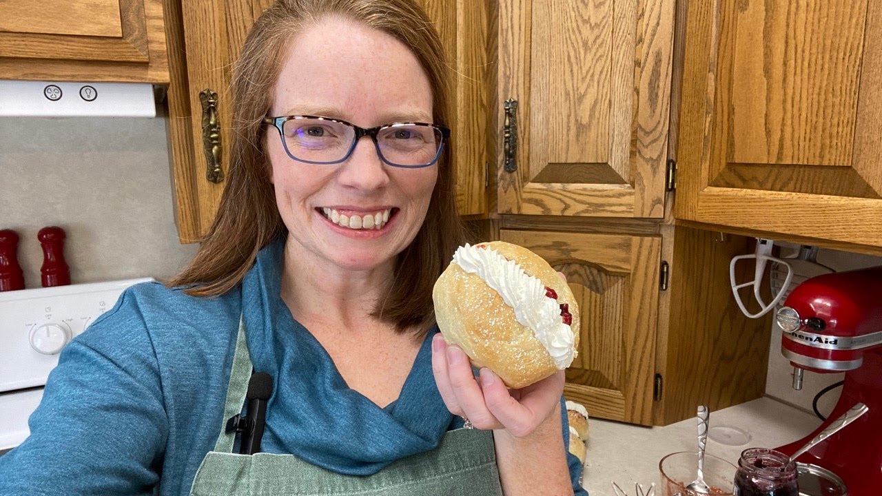 Devonshire Splits - My Great British Baking Show Recipe Challenge - YouTube