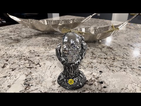 Lightning skull with monster hand *epilepsy warning* - YouTube