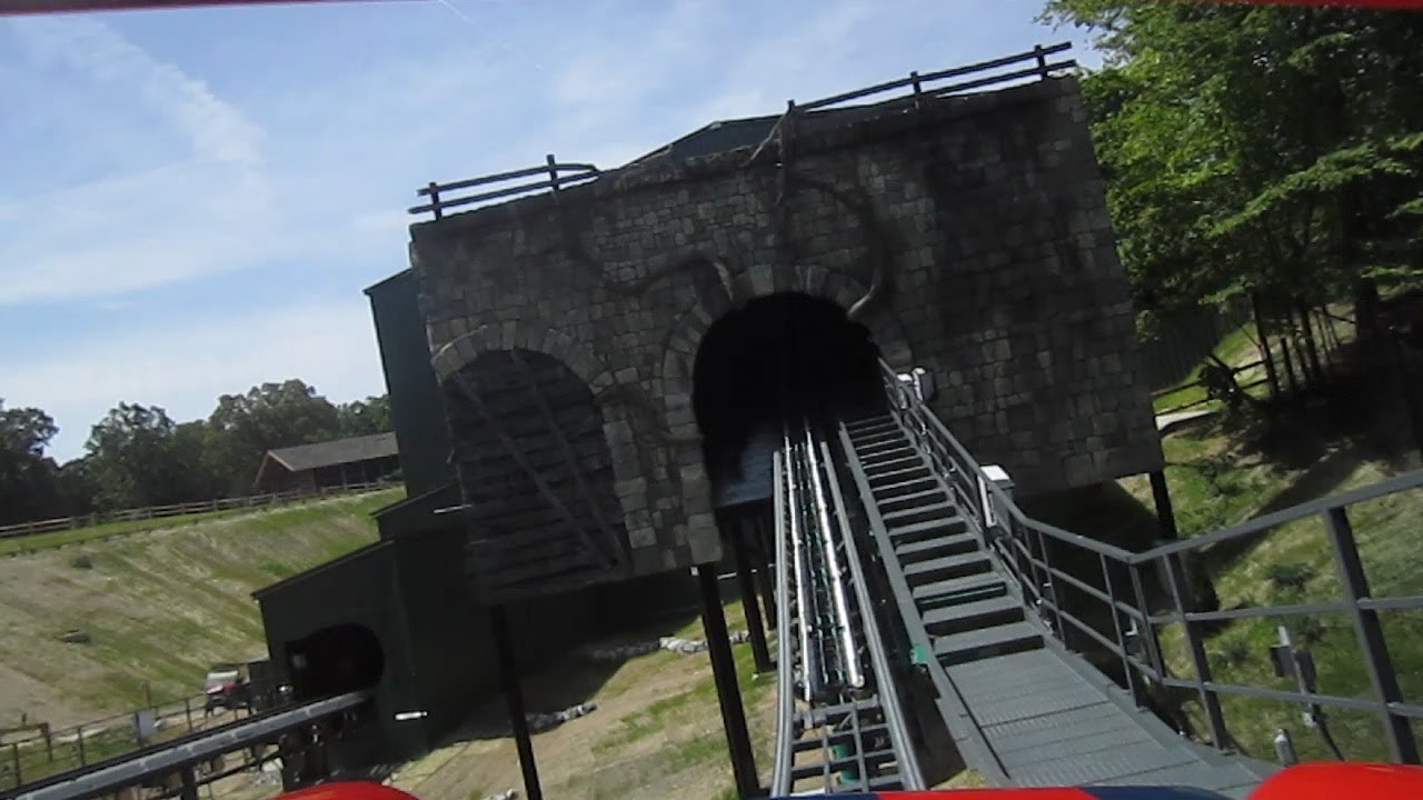Verbolten (wolves effect/theme) Front Seat on-ride HD POV Busch Gardens ...