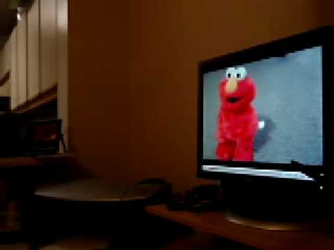 Baby Scared of Elmo - YouTube