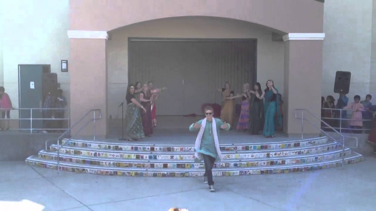Quail run elementary school spring fling - teachers Indian Dance - YouTube