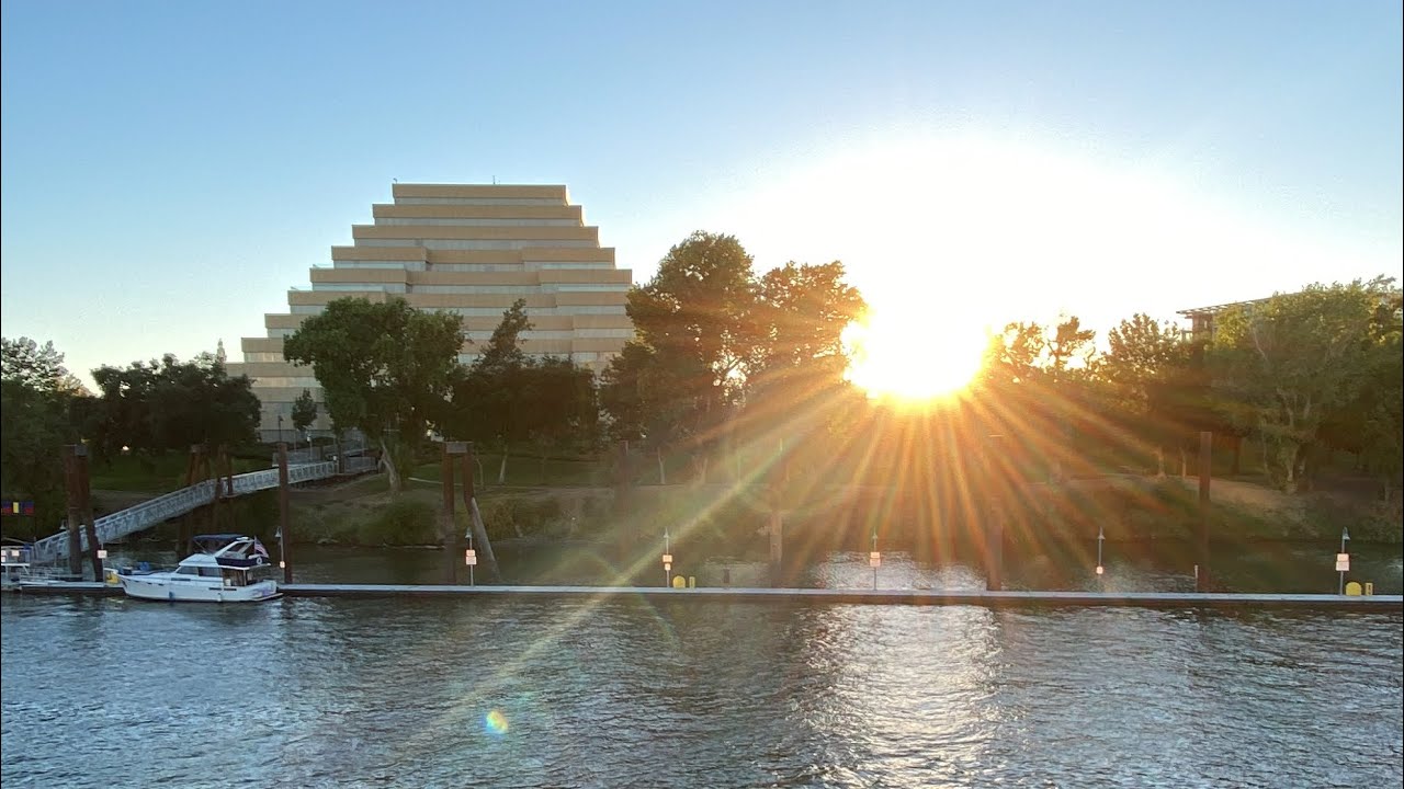 ‘DELTA KING’ RIVERBOAT HOTEL Sacramento, CALIFORNIA! - YouTube