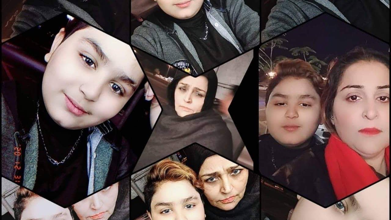 Lee Broast | Model Colony Karachi | Broast 🍗 Chicken Club Sandwich 🥪 ...