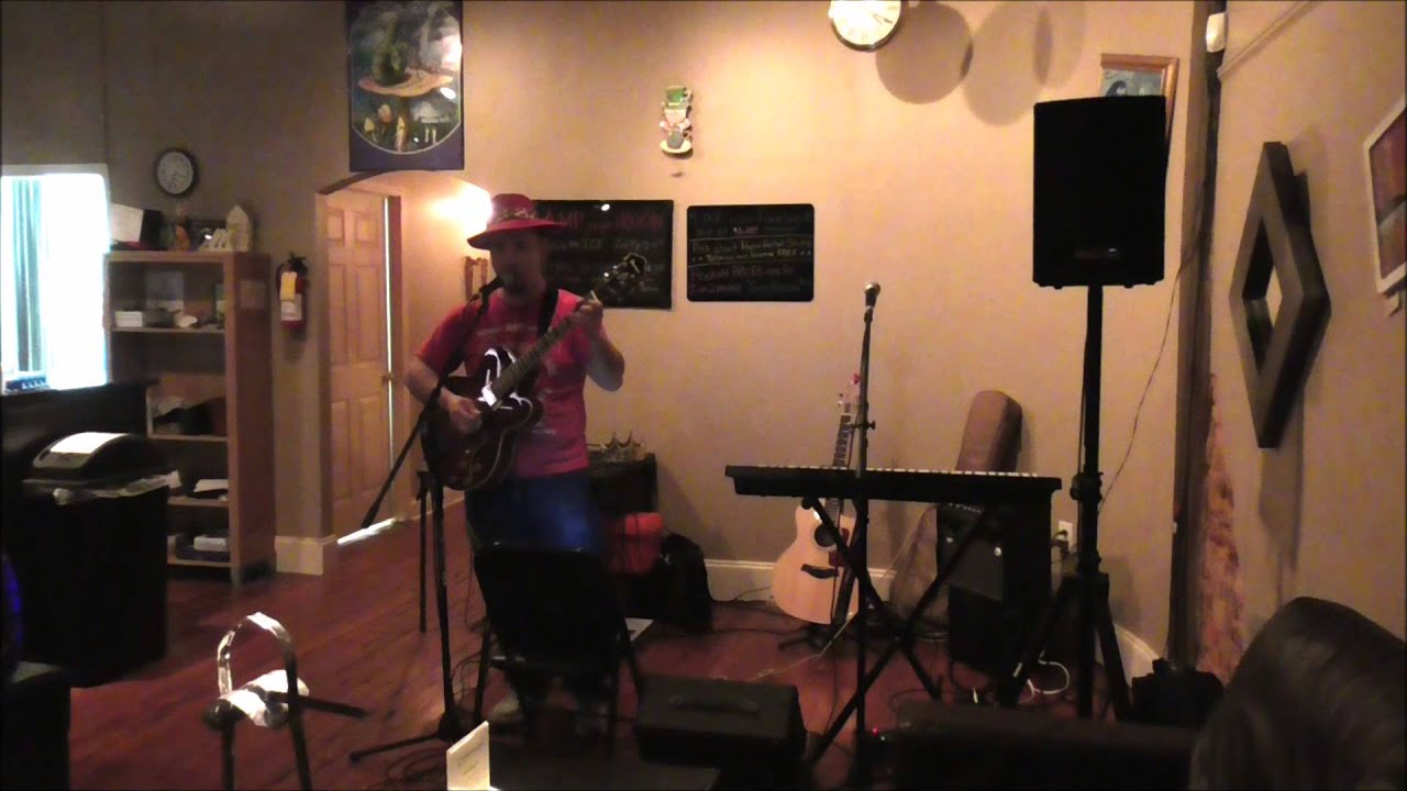 The Poopsy Bear Song by Pink Barrish - YouTube