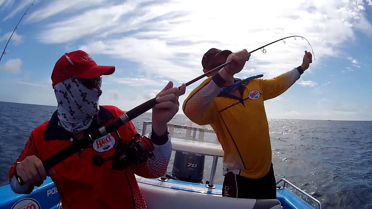 Fishing Bloopers - Fish throws lure into anglers shoulder - YouTube