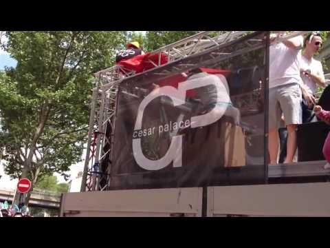 Gay Pride Lyon 2013 - Char du Cesar Palace