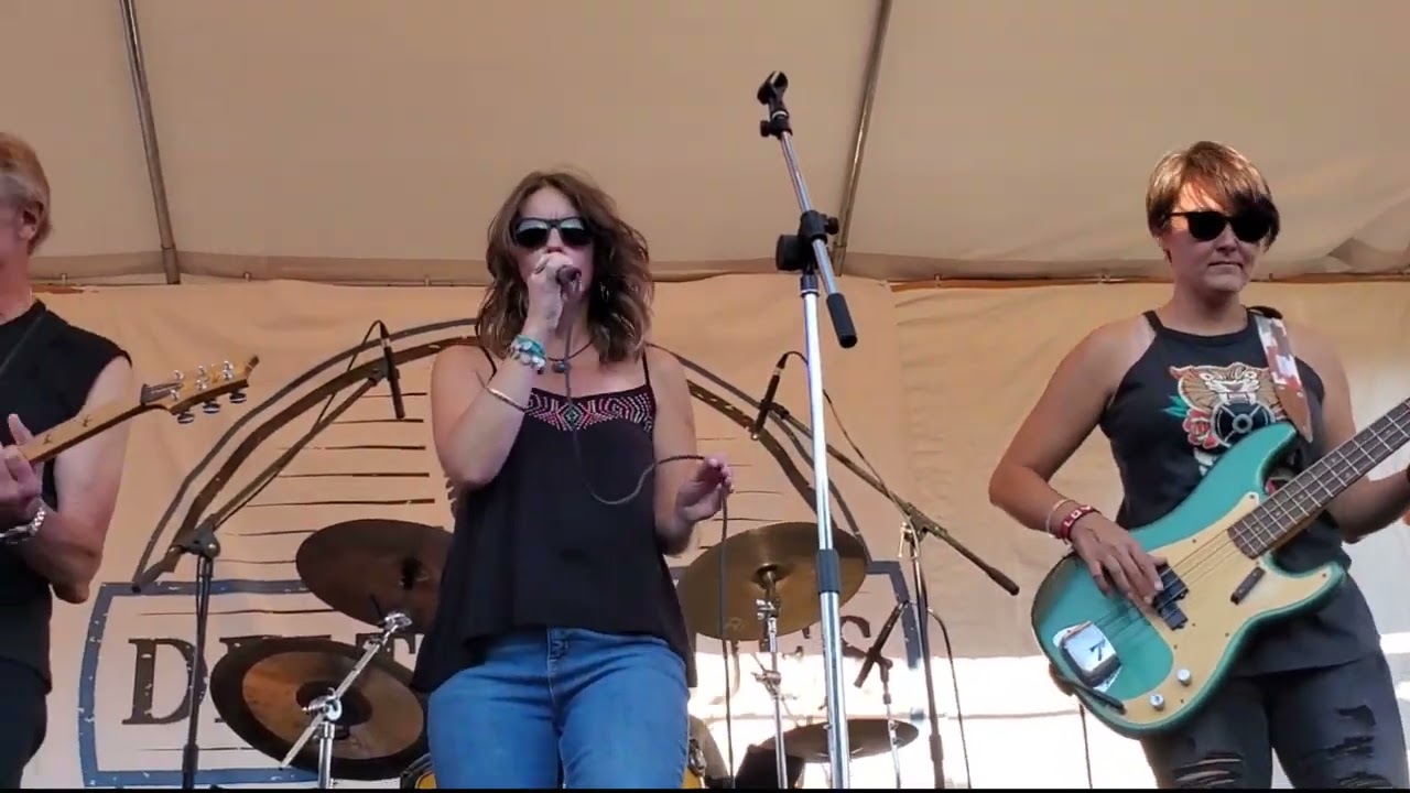 Steele Cookin Band 'Faster' (Samantha Fish Cover) at Delta Blues - YouTube