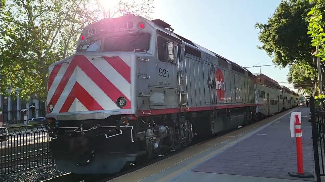 Caltrain TRAIN 921 Slow, Through at Menlo Park California USA - YouTube