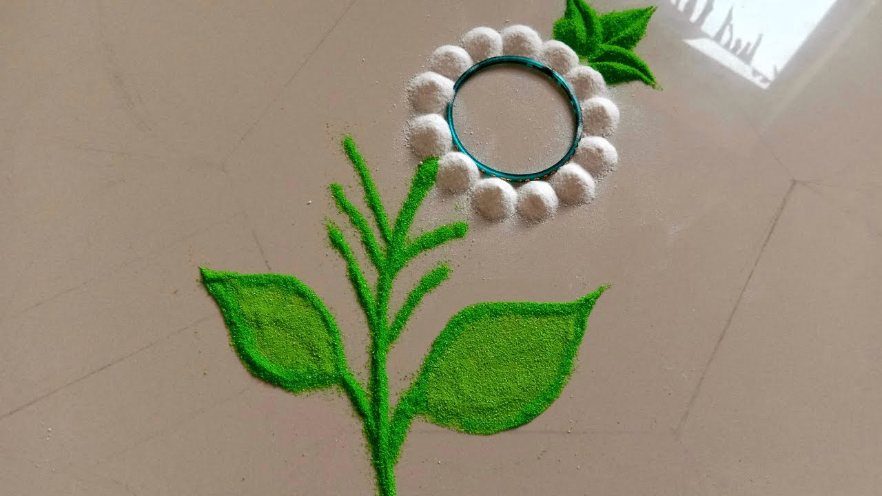 Beautiful & Simple White Flower Rangoli Design/ Relaxing Video/Easy ...