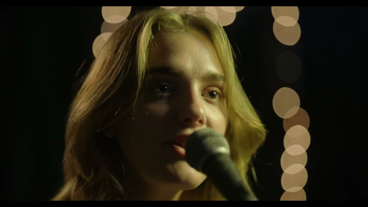 Elsa Mala - Table for Two Acordes - Chordify