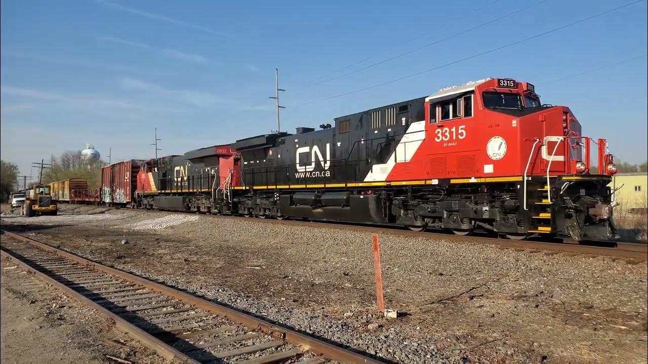4/14/2023 CN SB CN 3315, CN 2832, Mukwonago,WI - YouTube