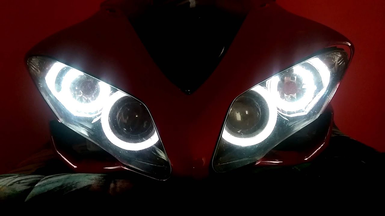angel eyes yamaha R1 rn20 - YouTube