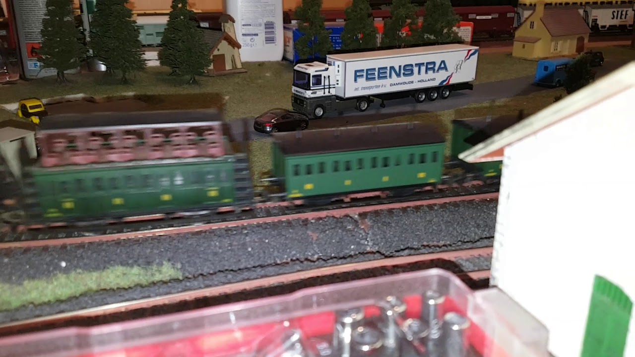 030 TB "Boer" Jouef - YouTube