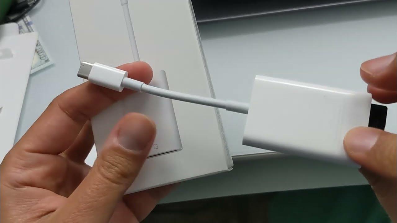 WORKS ON ANY COMPUTER! Apple USB-C to SD Card Reader - YouTube