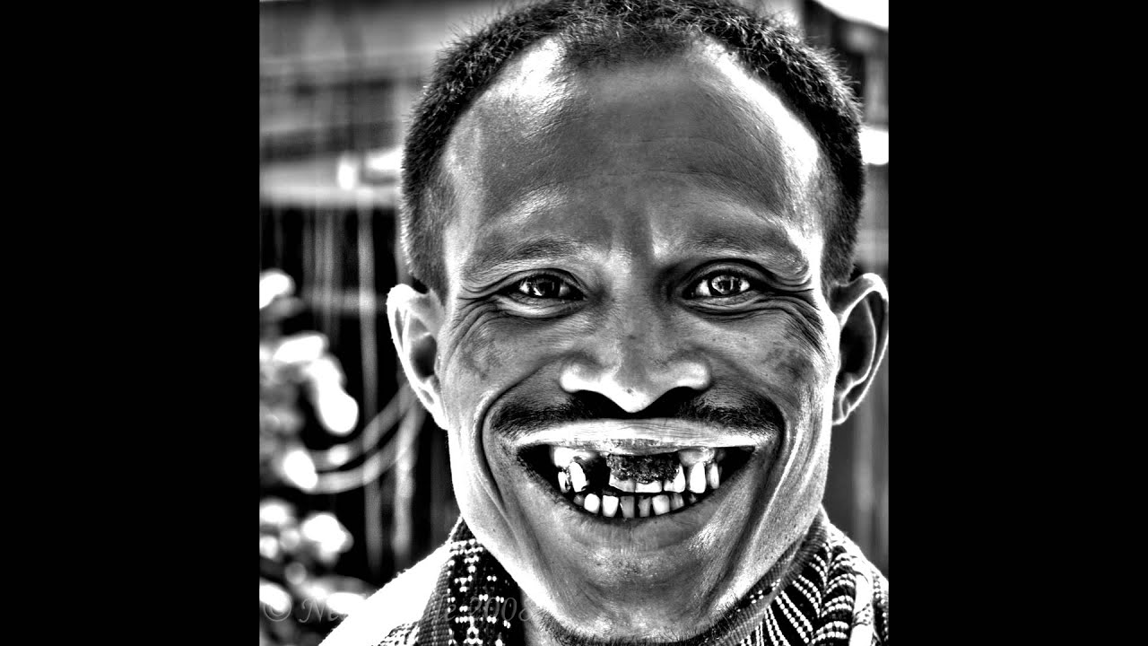 Man Laugh/ Mann Lachen/ Śmiech mężczyzny SOUND EFFECTS - YouTube