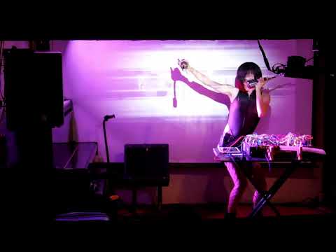 Ami-Bique Live at Yoyogi Altica7 (Georges Bataille's Birthday)