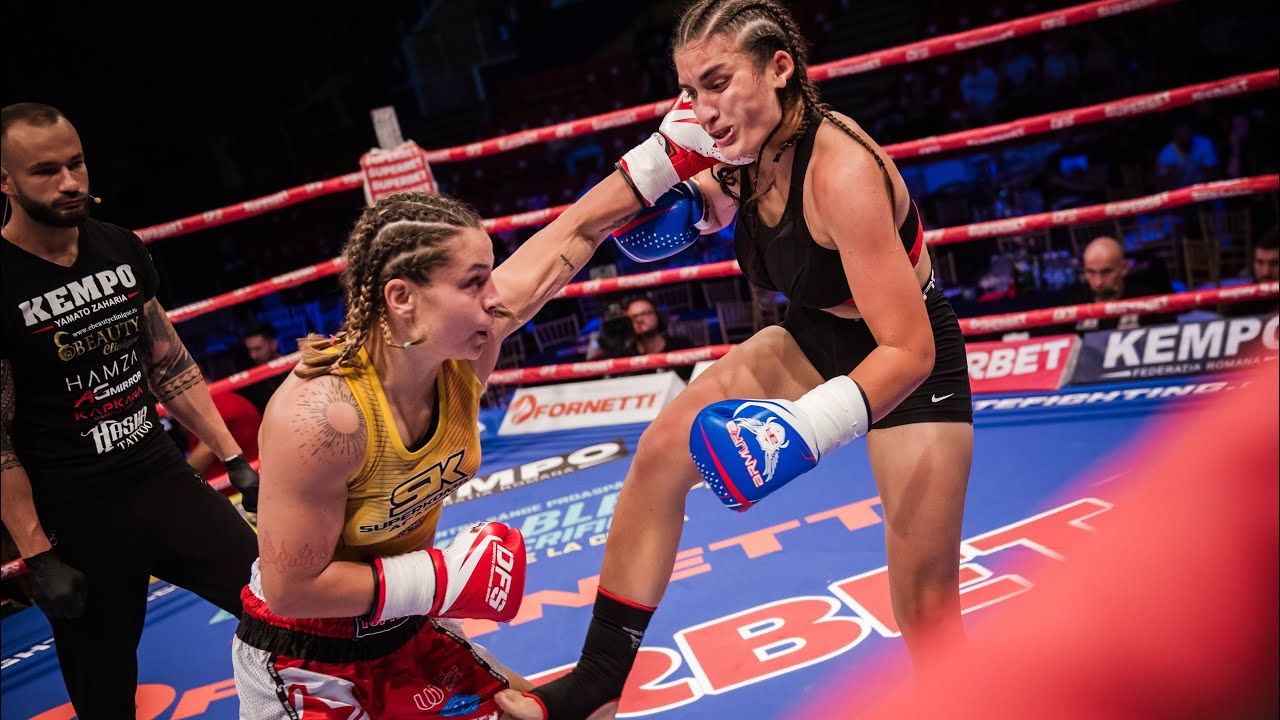 Fetele știu să lupte: Denisa Vulpe vs Andreea Cebuc - YouTube