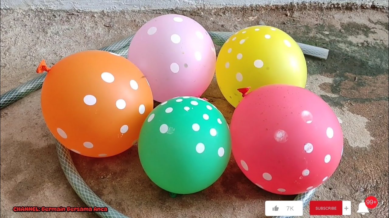 BERMAIN BERSAMA ANCA " BERMAIN MEMECAHKAN BALON ISI AIR WARNA WARNI ...