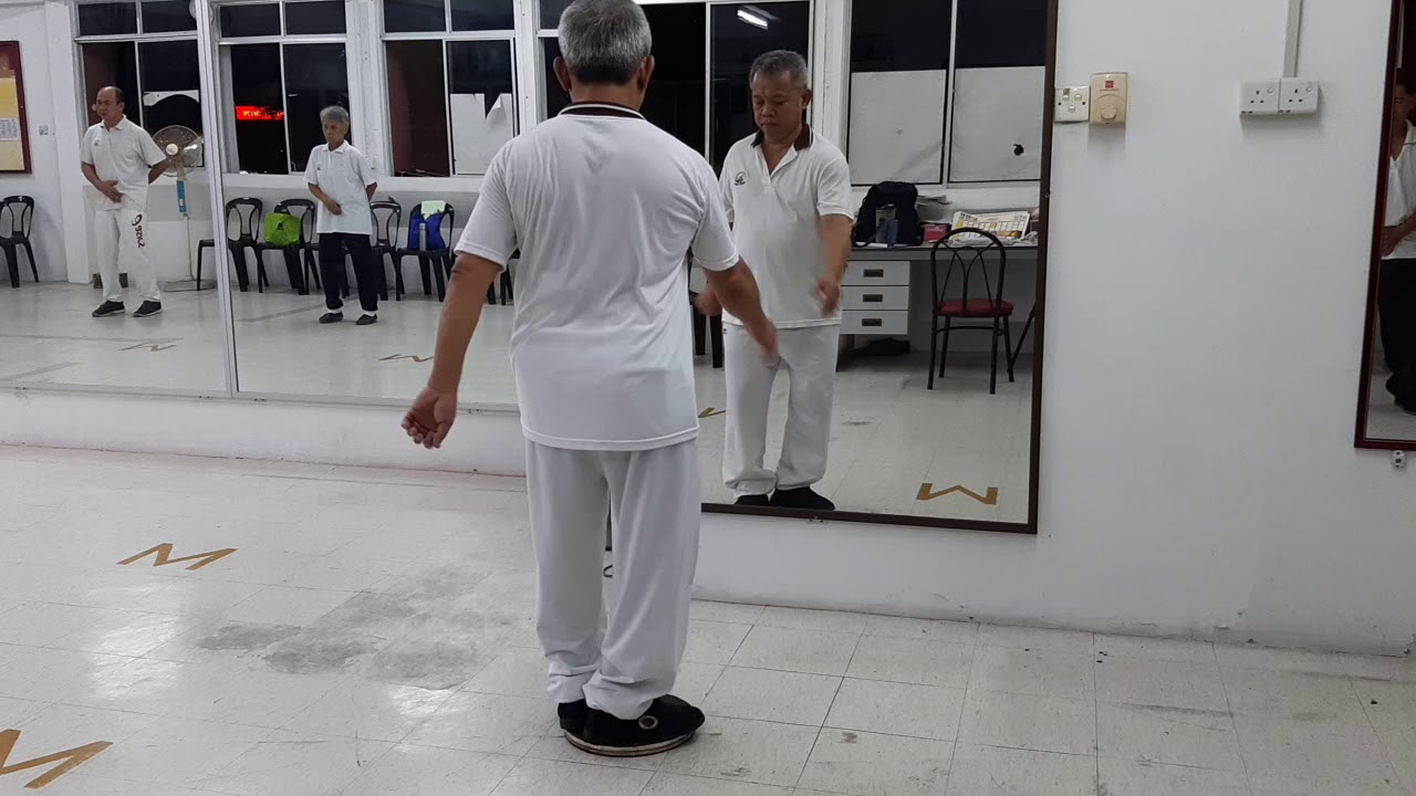 轮盘运动 Rotary Exercise - YouTube